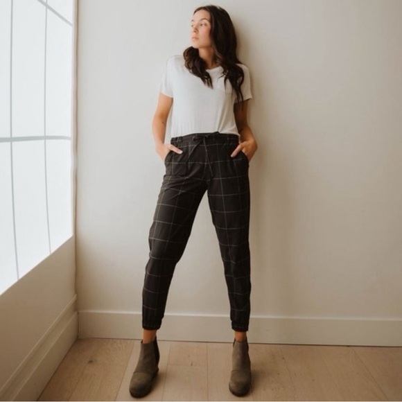 Albion Fit | Pants & Jumpsuits | Albion Jetsetters Set Jogger Shirt ...